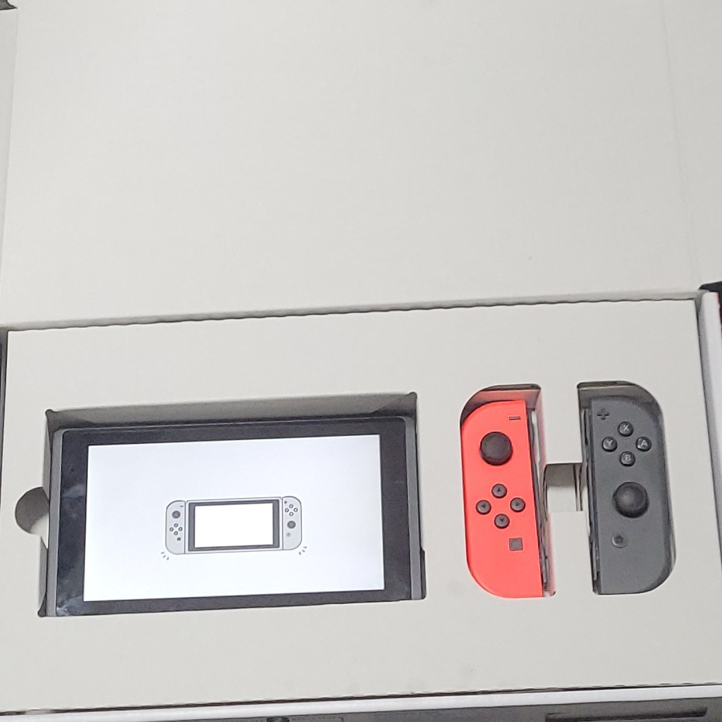 Pre-owned Nintendo Switch, Boxed, Full Set up - Own4Less